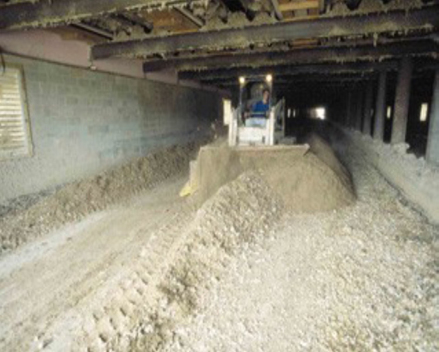 Manure Drying Methods in Layer Houses - Poultry Producer